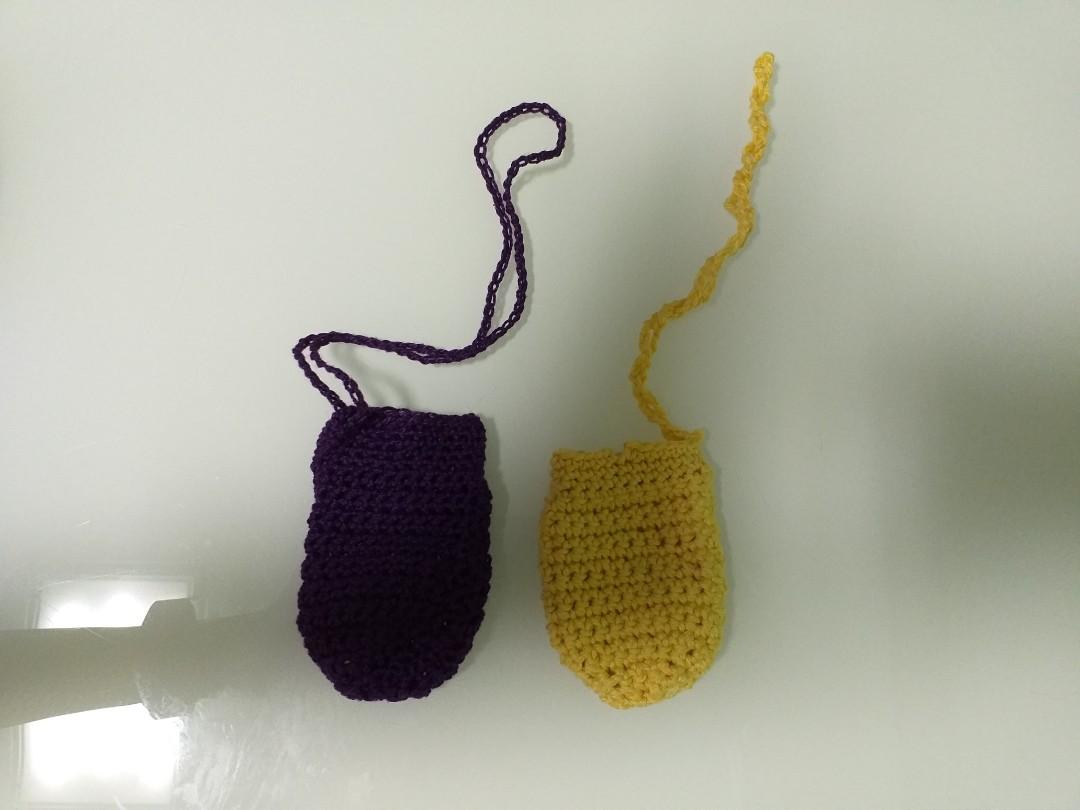 Handmade 100% crochet token pouch $8 each, Women's Fashion, Bags ...