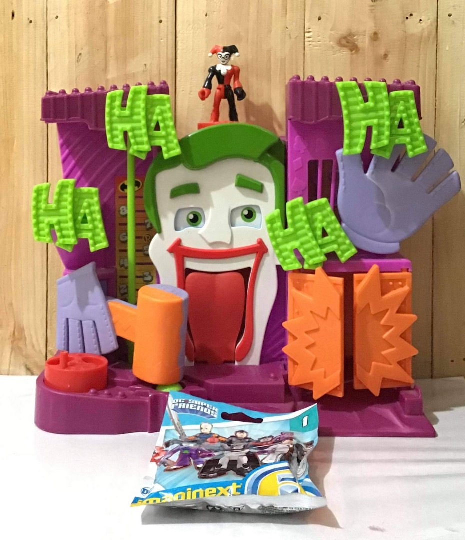 Imaginext DC Super Friends Joker's Fun House with Joker Blind Bag ...