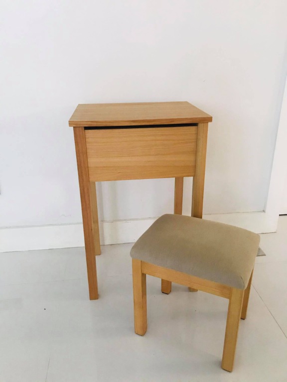 MUJI Table with Vanity Mirror and Chair, Furniture & Home Living ...