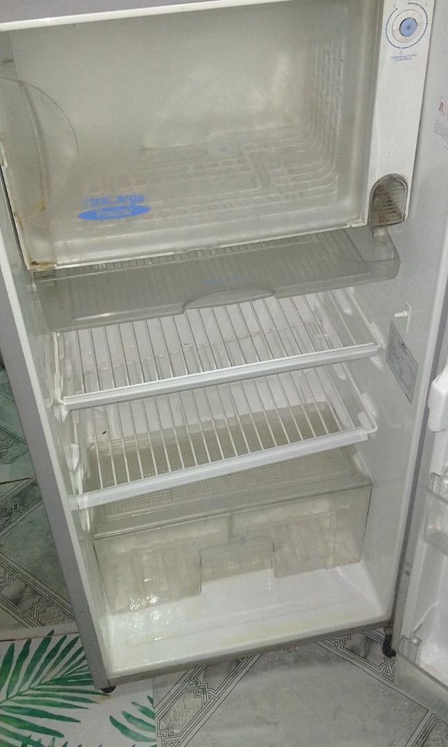 Refrigerator LG Coolmax Lily 4ft. Ref, TV & Home Appliances, Kitchen ...