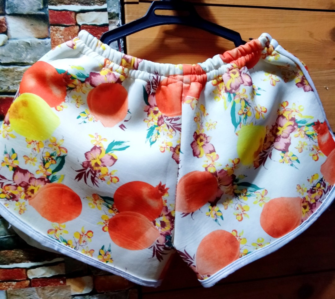 short pambahay, Women's Fashion, Bottoms, Shorts on Carousell
