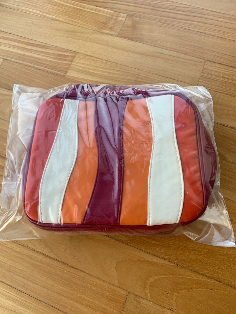 SK-II Cosmetic Pouch, Women's Fashion, Bags & Wallets, Purses & Pouches ...