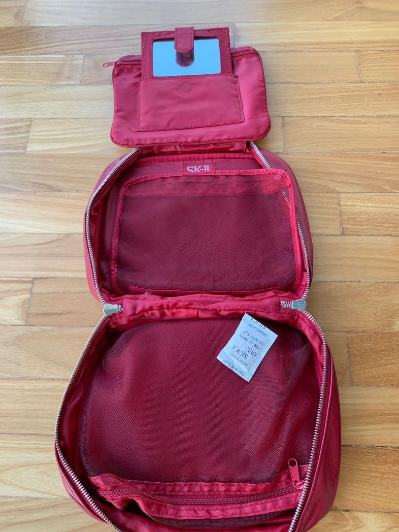 SK-II Cosmetic Pouch, Women's Fashion, Bags & Wallets, Purses & Pouches ...