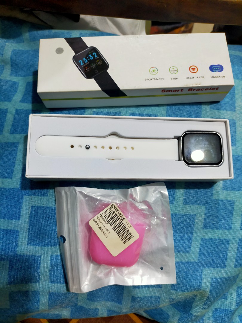 Smrt watch, Mobile Phones & Gadgets, Wearables & Smart Watches on Carousell