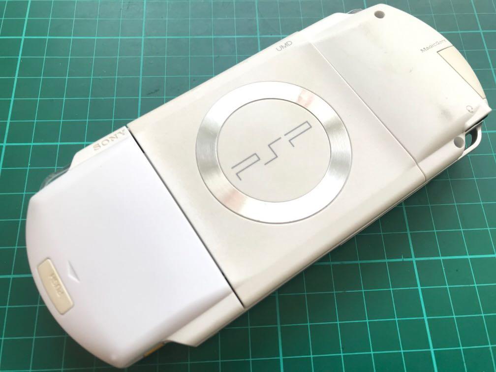 Sony Psp 1000 White, Video Gaming, Video Game Consoles, PlayStation on ...