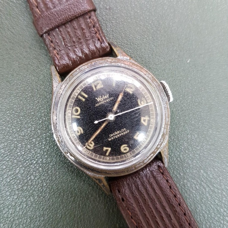 Wyler Bumper Automatic Vintage Watch, Luxury, Watches on Carousell
