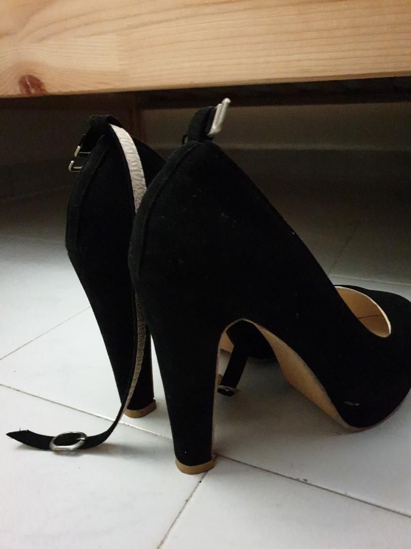 4 inches heels, Women's Fashion, Footwear, Heels on Carousell