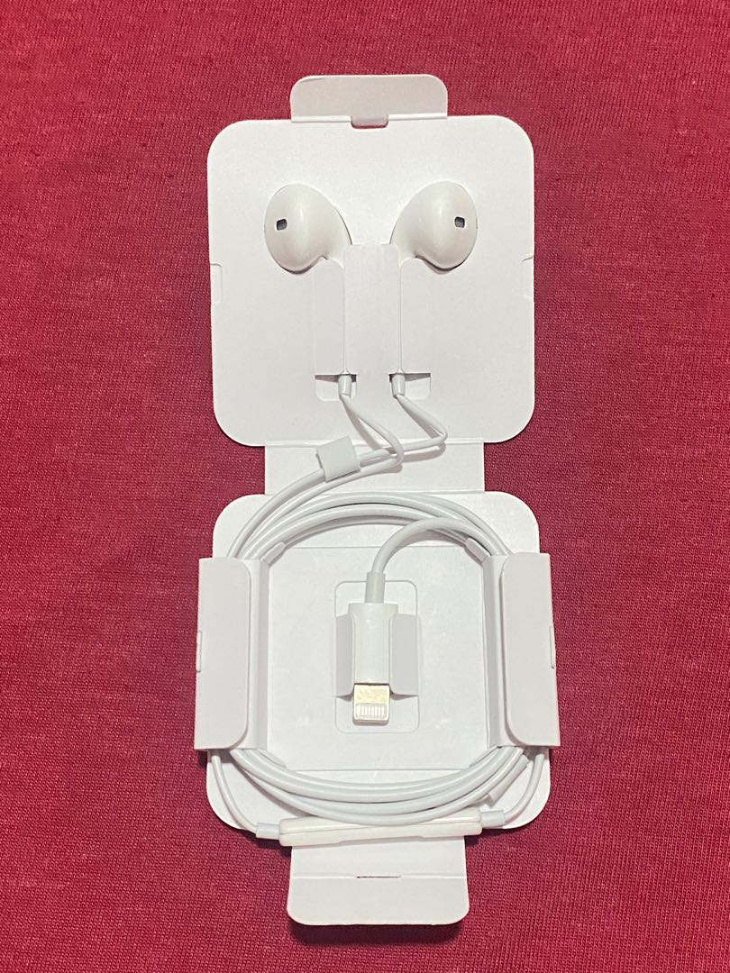 Apple iPhone iPad Lightning Earpods Headset, Mobile Phones & Gadgets ...