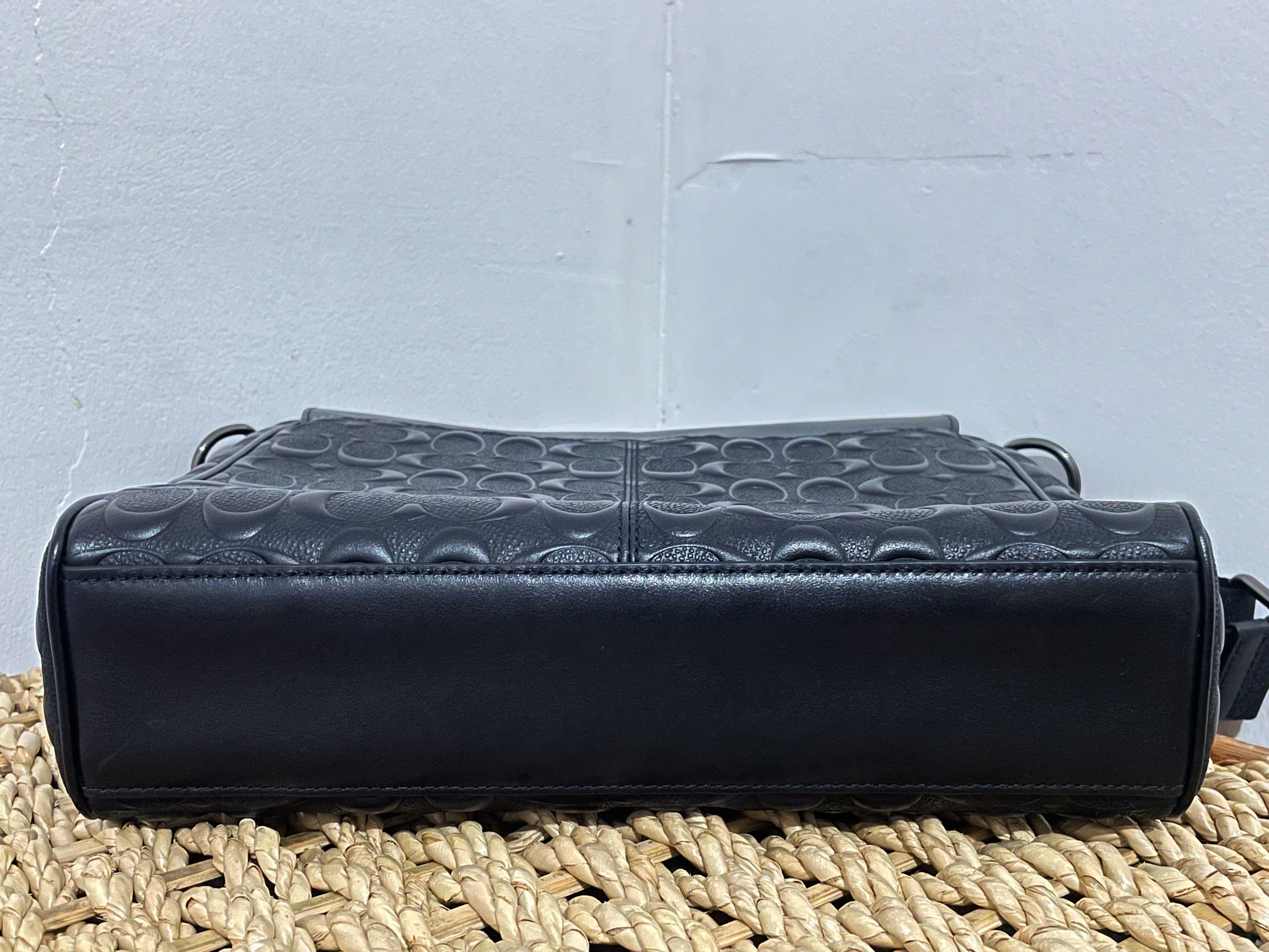 Authentic Coach Houston Map Embossed, Men's Fashion, Bags, Sling Bags ...