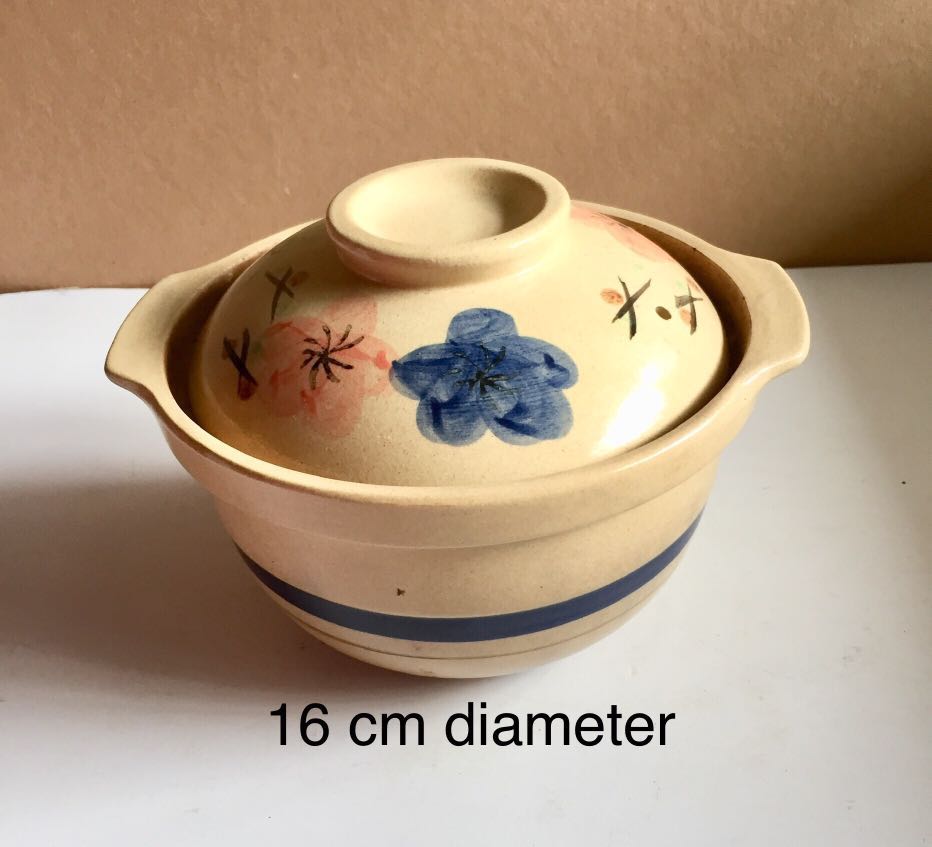 FWP Small Chinese Ceramic Claypot 16 cm, Furniture & Home Living ...