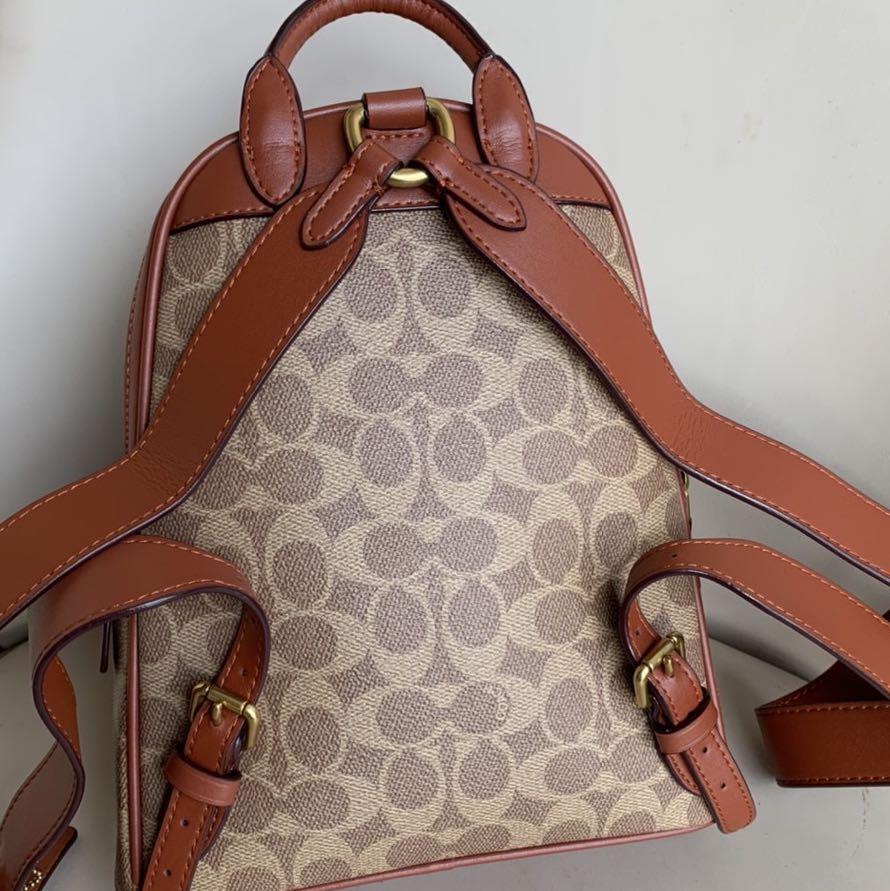 Coach Carrie Backpack, Women's Fashion, Bags & Wallets, Backpacks on ...
