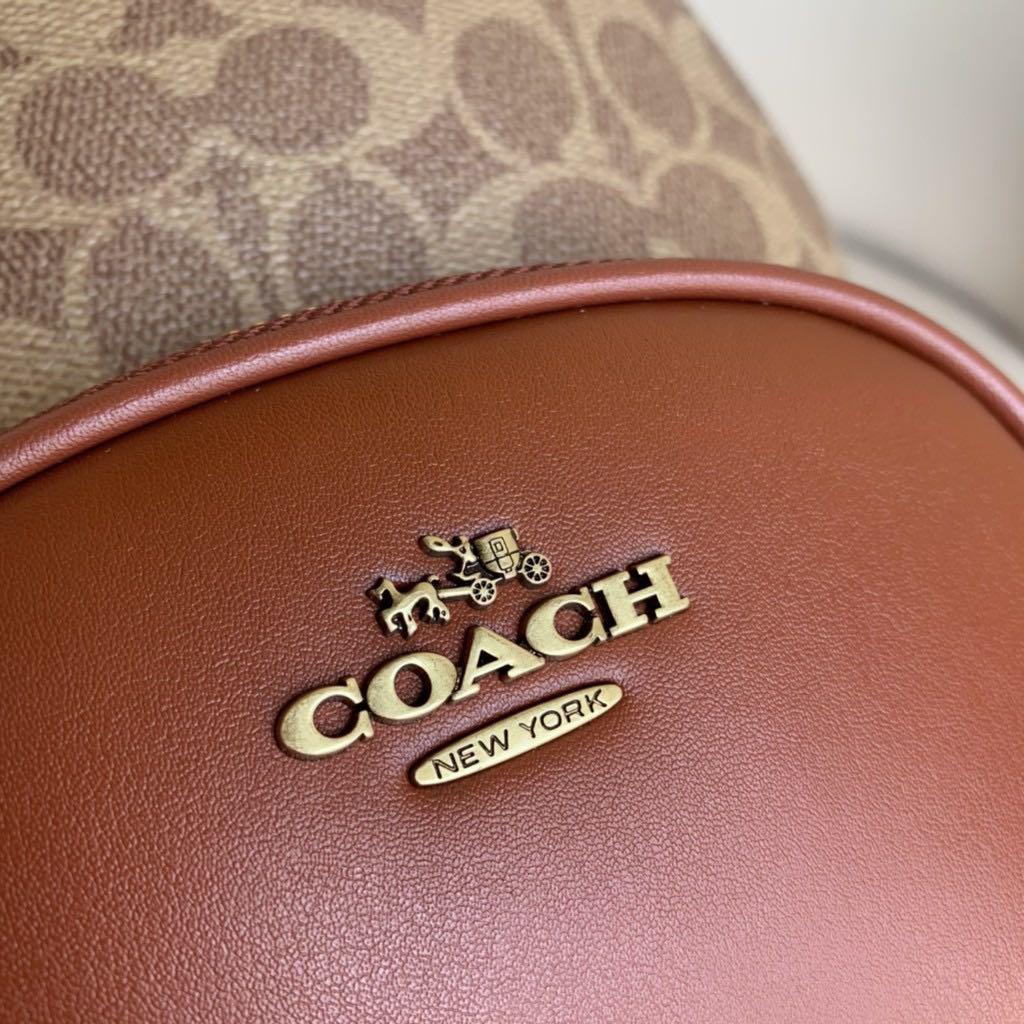 Coach Carrie Backpack, Women's Fashion, Bags & Wallets, Backpacks on ...