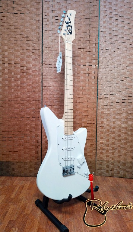 D&D Carlos Tanada Electric Guitar White, Hobbies & Toys, Music & Media ...