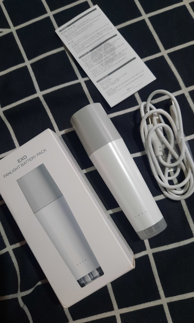 EXO LIGHTSTICK BATTERY PACK, Hobbies & Toys, Memorabilia & Collectibles ...
