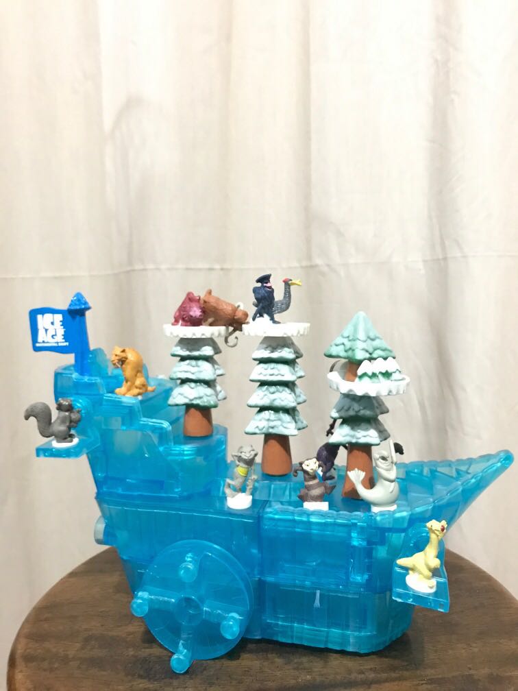 Ice Age Toy continental drift BANDAI, Hobbies & Toys, Toys & Games on ...