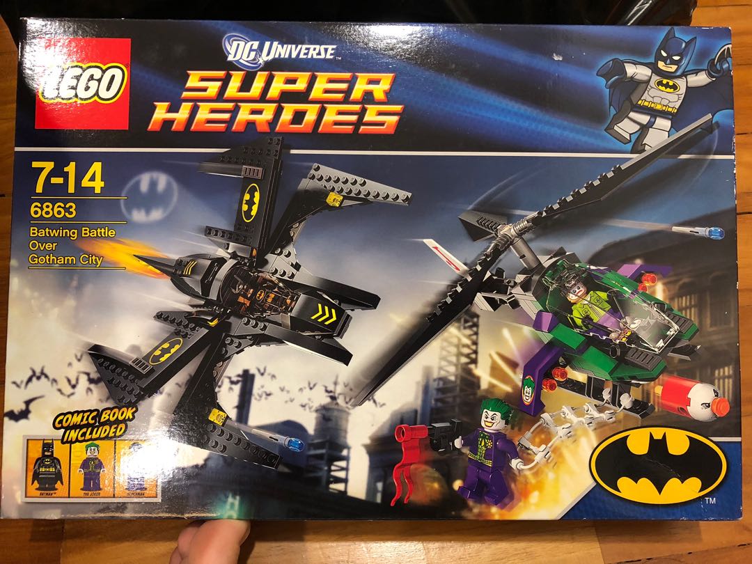 Brand new Lego Batman super heroes set 6863 batwing battle over Gotham ...