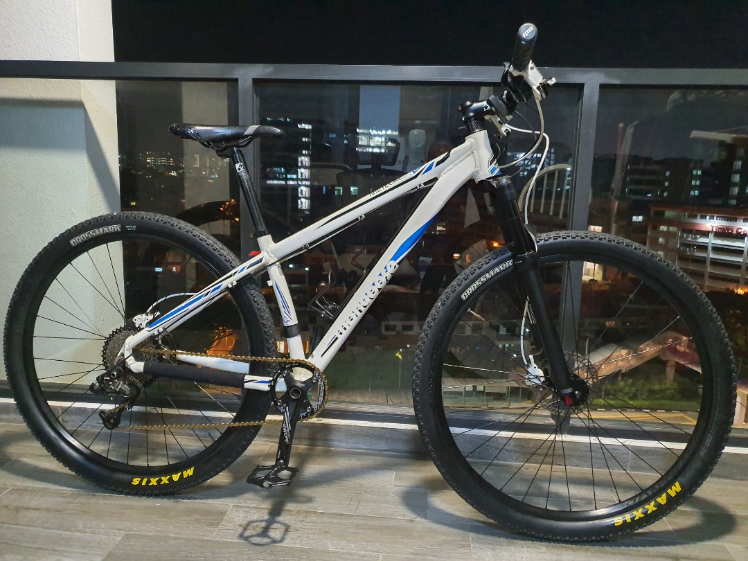 Mongoose 29er, Sports Equipment, Bicycles & Parts, Bicycles on Carousell