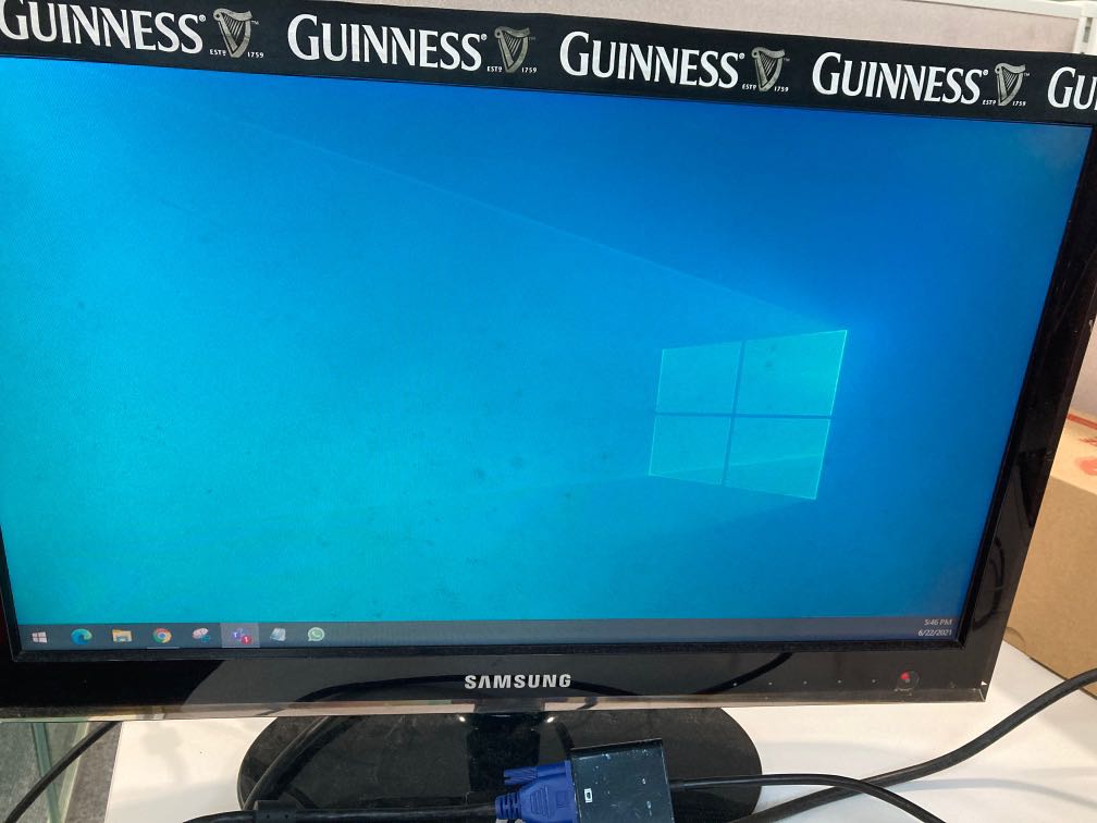 SAMSUNG LCD MONITOR 20”, Computers & Tech, Parts & Accessories, Monitor ...