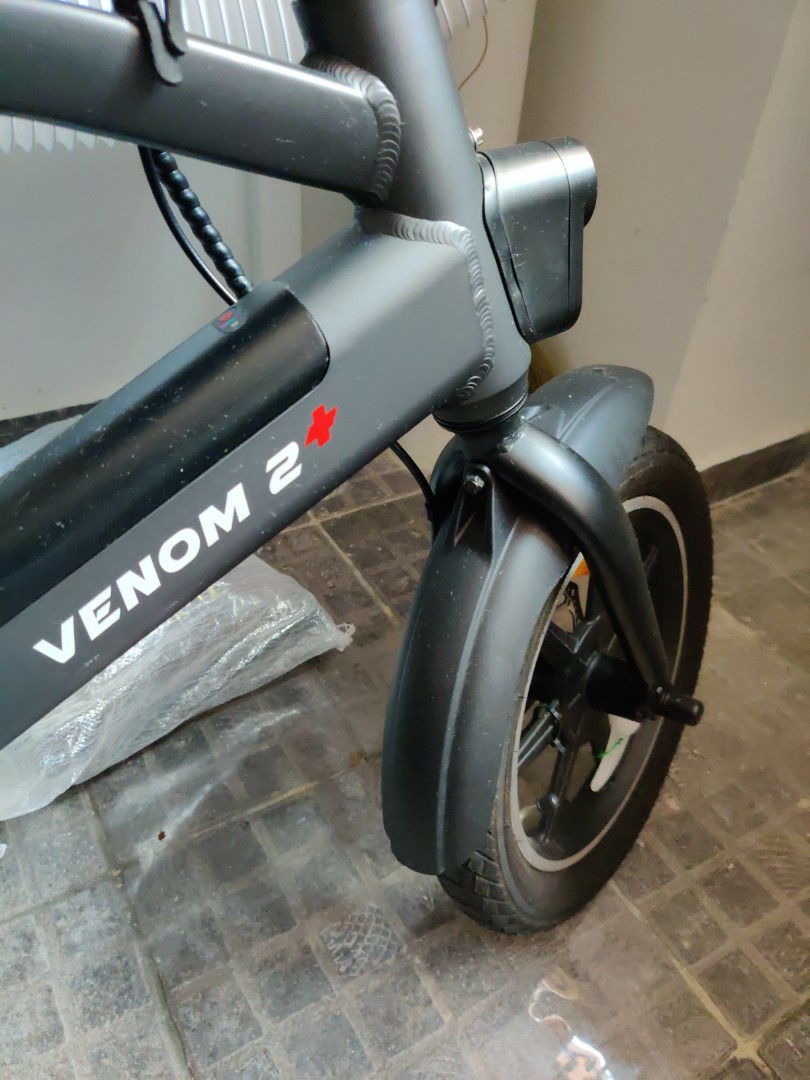 Venom Plus+, Sports Equipment, PMDs, E-Scooters & E-Bikes, E-Scooters ...