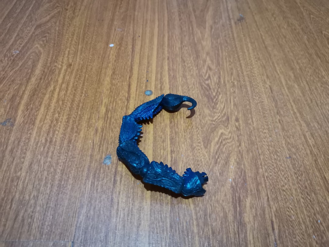Venom tail strike part, Hobbies & Toys, Toys & Games on Carousell