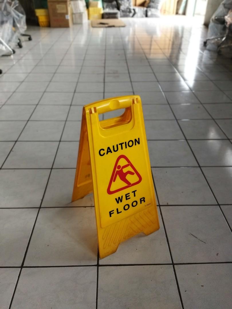 "Wet Floor" Signage, Furniture & Home Living, Cleaning & Homecare ...