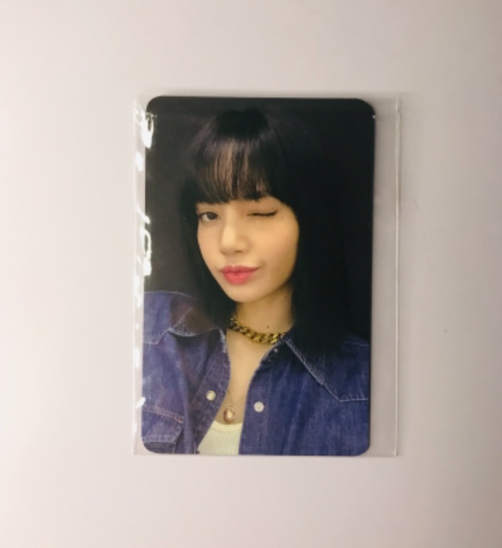Blackpink Lisa hylt pob, Hobbies & Toys, Memorabilia & Collectibles, K ...