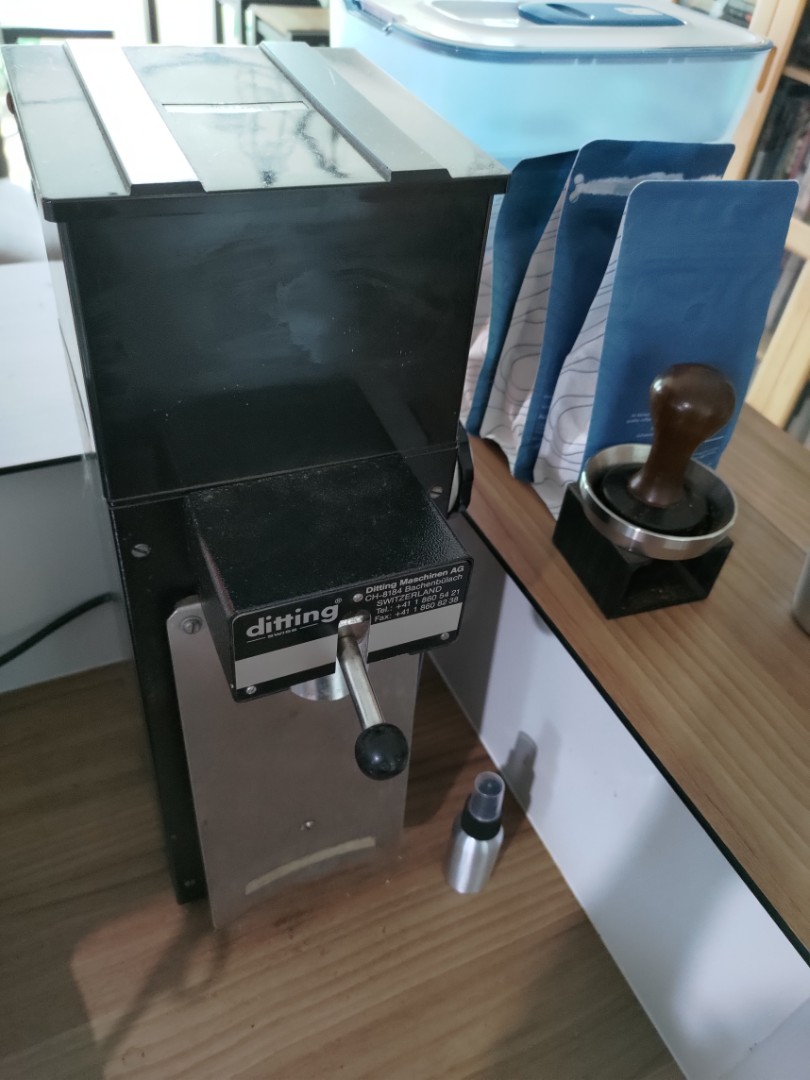 Ditting KR804 with SSP silver knight burrs, TV & Home Appliances ...