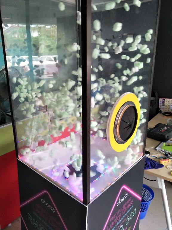 [Feb-21] Hand Grab Lucky Draw Wind Chamber Lucky draw machine ...