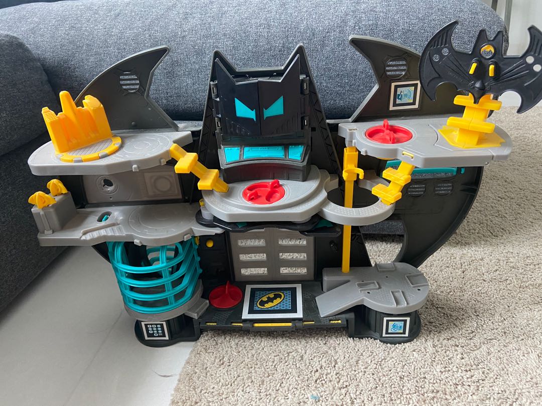Imaginext Batman Bat cave , Hobbies & Toys, Toys & Games on Carousell