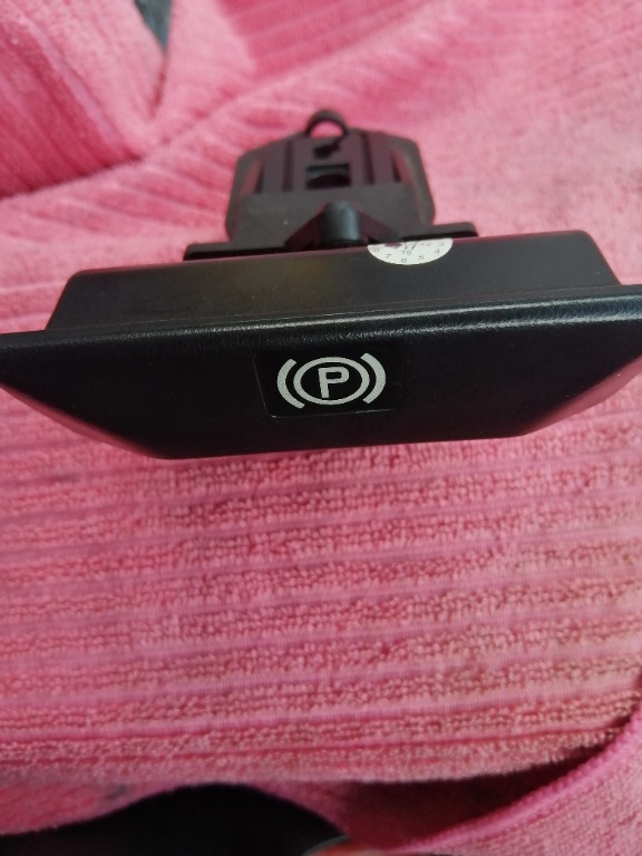 Mercedes benz w124 handbrake release, Auto Accessories on Carousell
