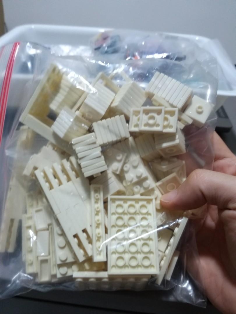 Not Lego (assorted brand), bunch of white bricks, Hobbies & Toys, Toys ...