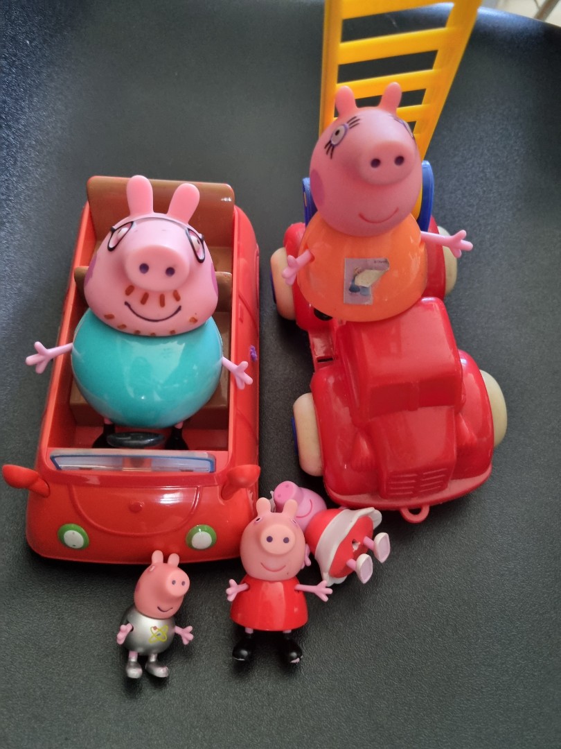Peppa pig family and car, Hobbies & Toys, Toys & Games on Carousell