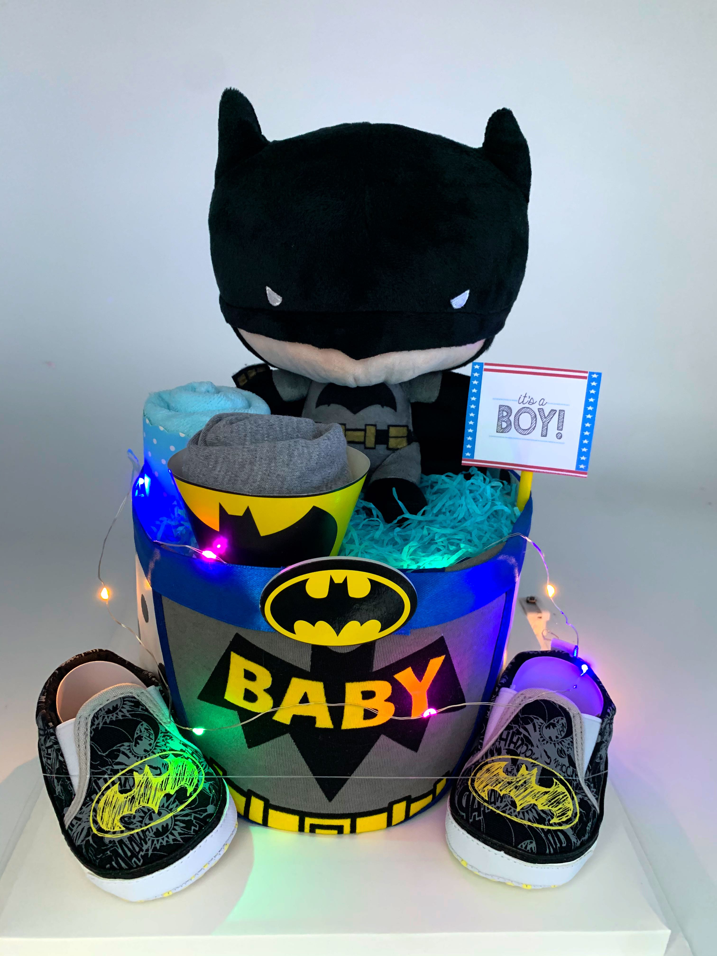 Batman Diaper Cake, Babies & Kids, Bathing & Changing, Diapers & Baby ...