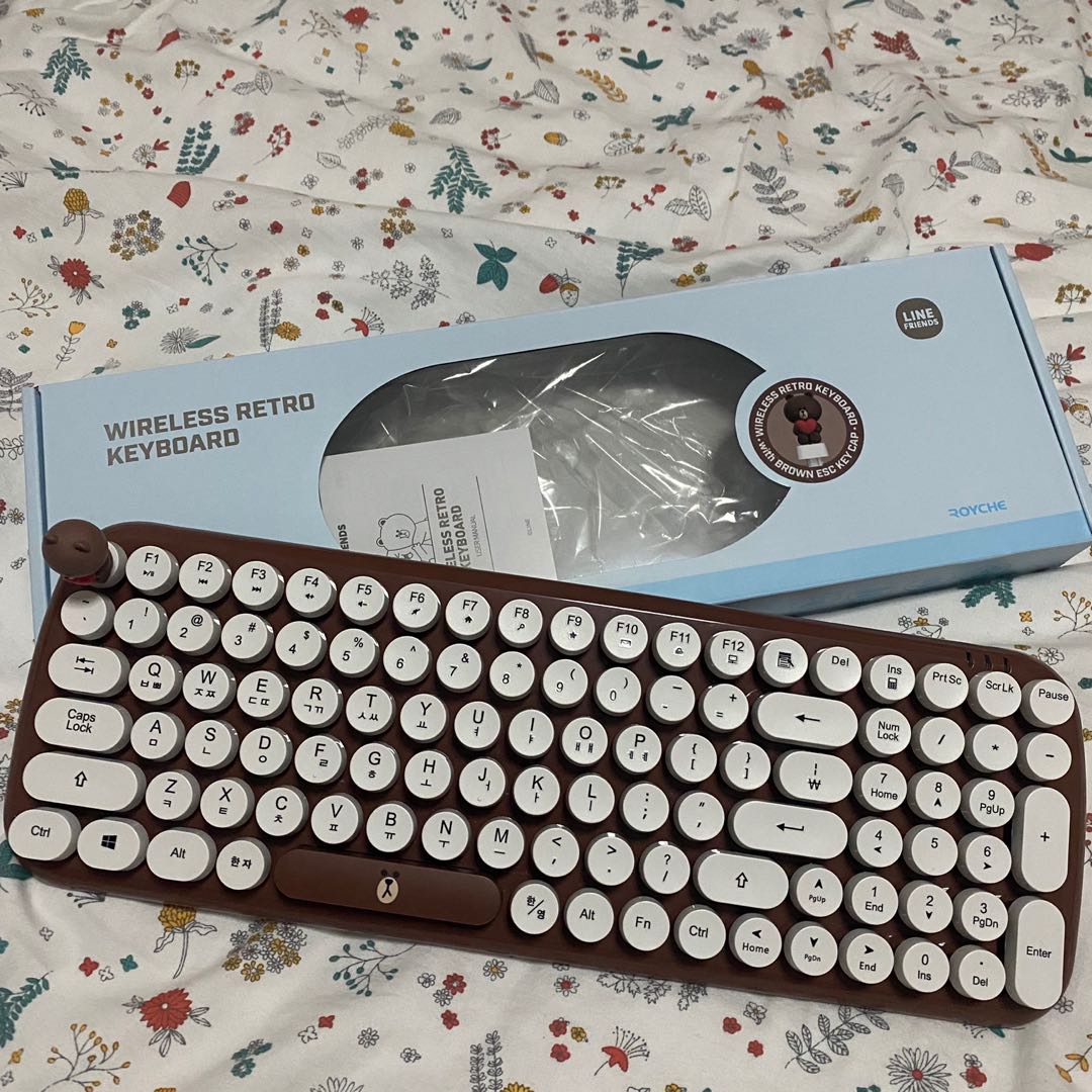 NEGOTIABLE Royche Line Friends Brown Keyboard, Computers & Tech, Parts ...