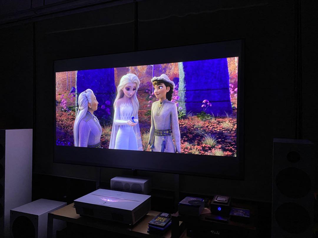 SIM2 Multimedia Xtv 4K ust projector , TV & Home Appliances, TV ...