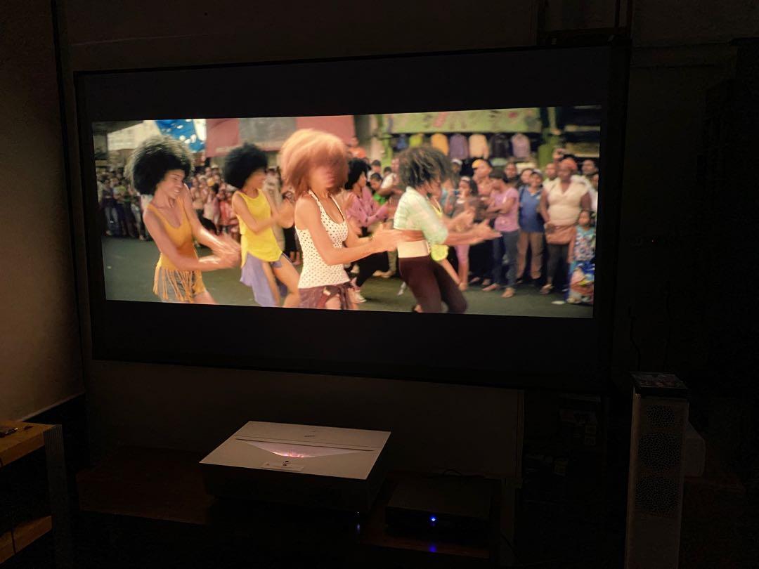 SIM2 Multimedia Xtv 4K ust projector , TV & Home Appliances, TV ...