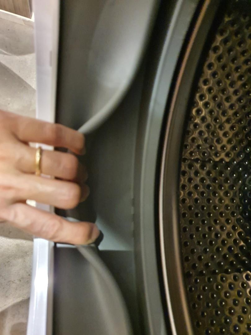 Smeg Washer/Dryer WDF12c7-1, TV & Home Appliances, Washing Machines and ...