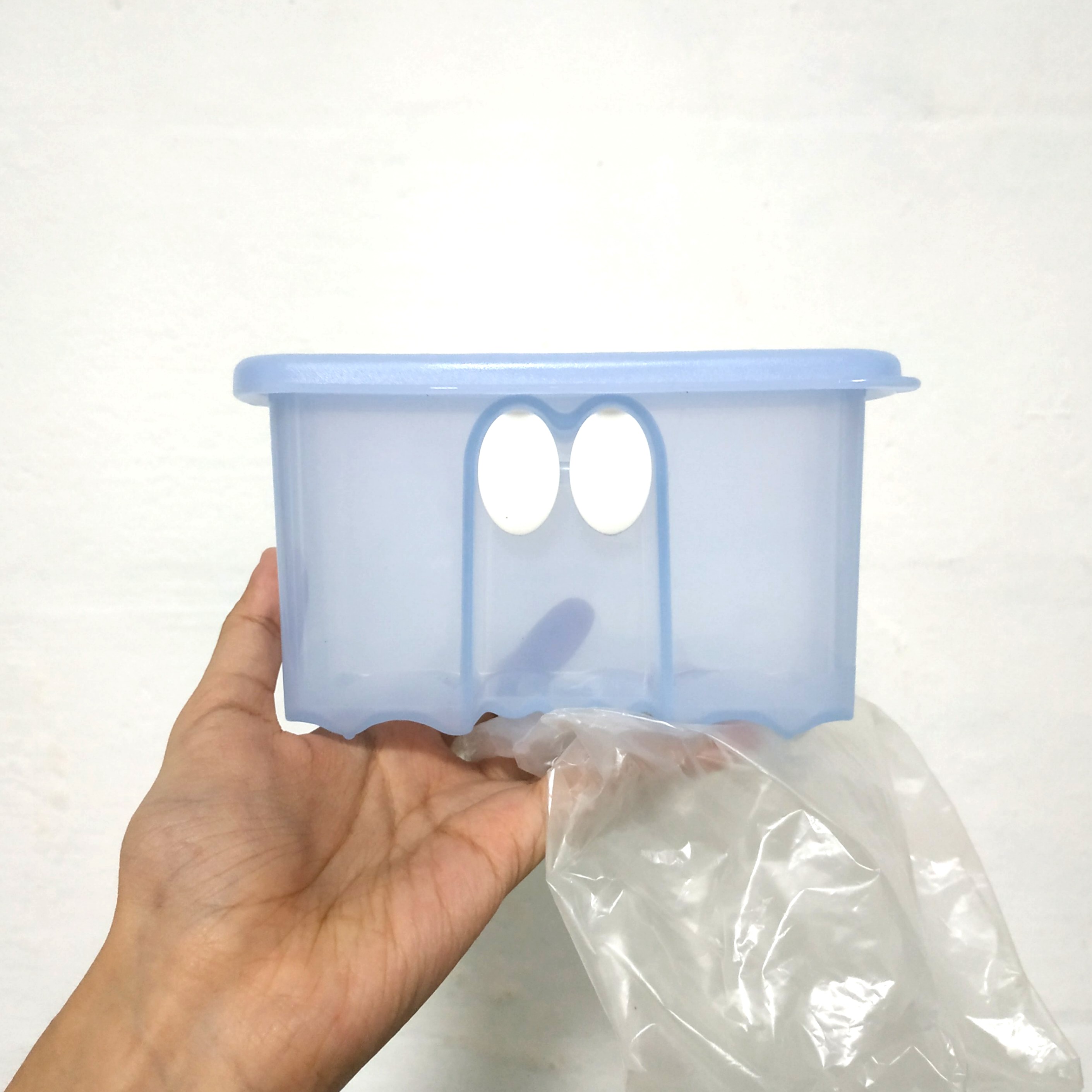 Tupperware 350 ml Mini Fridge Vent Smart with Lock Rectangular Box ...