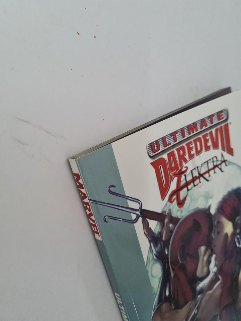 ULTIMATE DAREDEVIL & ELEKTRA TPB Vol 1, Hobbies & Toys, Books ...