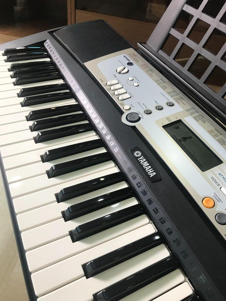 Yamaha PSR E203 Keyboard, Hobbies & Toys, Music & Media, Musical ...