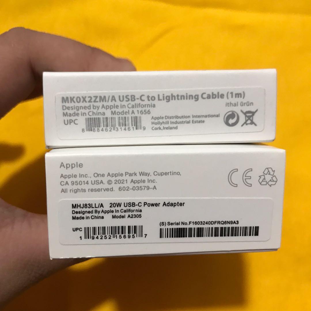 Apple iPhone Charger 20 watts adapter and Usb c to Lightning cable ...