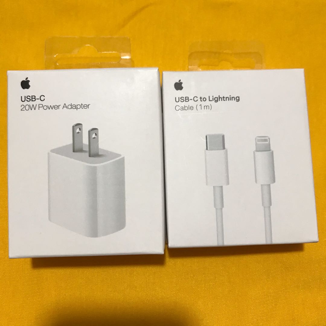 Apple iPhone Charger 20 watts adapter and Usb c to Lightning cable ...