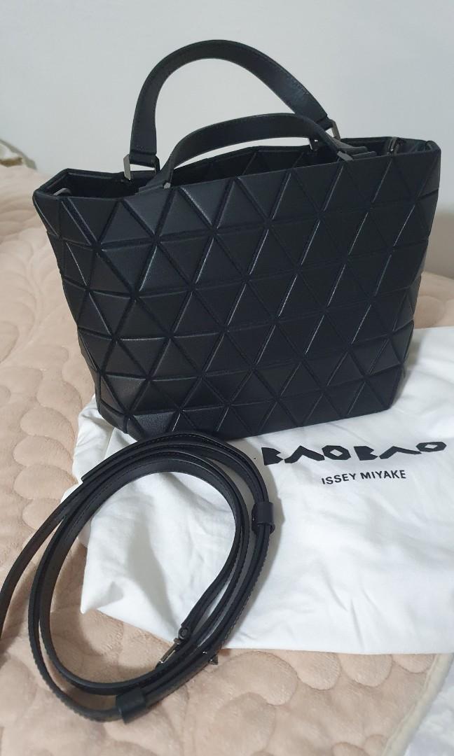 Authentic baobao crystal matte mini crossbody sling bag, Women's ...