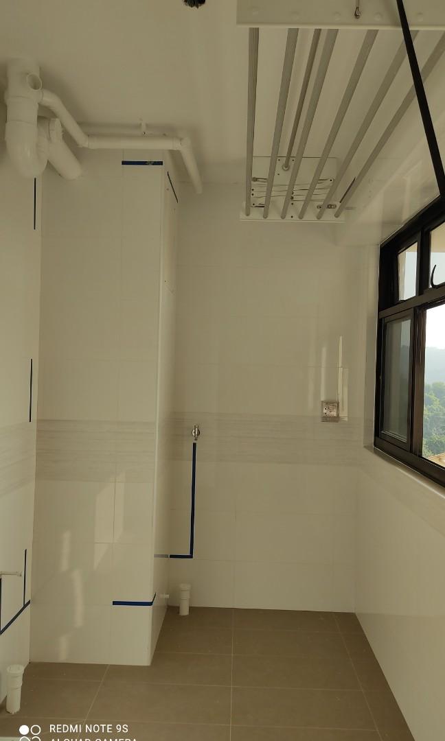 Retractable Ceiling clothes rack, Furniture & Home Living, Bathroom ...