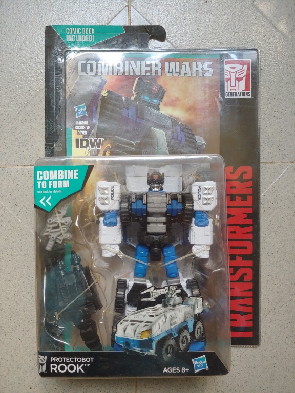 Combiner War Rook Deluxe Classic Transformer, Hobbies & Toys, Toys ...