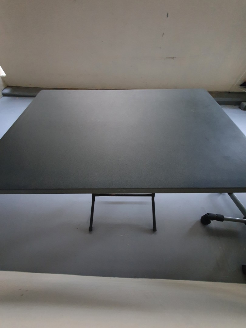 Thick table top Foldable table, 90cm x 60cm. Height 75cm, Furniture ...