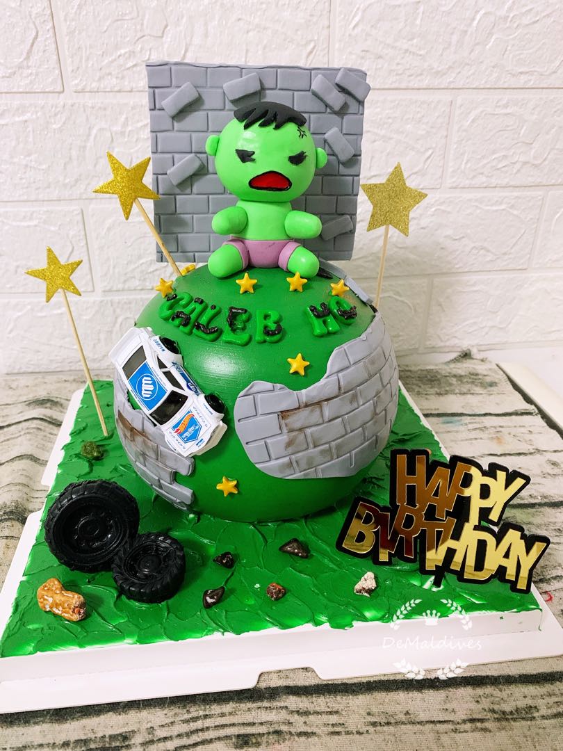 Hulk Avengers themed Birthday Cake, Food & Drinks, Homemade Bakes on ...