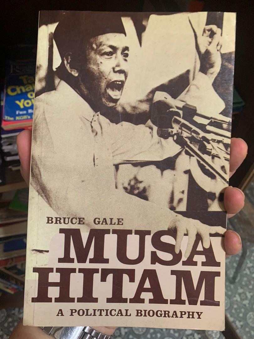 musa hitam first wife - Alexandra Forsyth