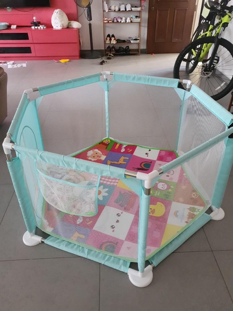 Playpen, ball pit, messy play pit, Babies & Kids, Infant Playtime on ...