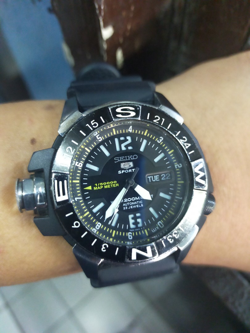 Seiko5 Map meter orig for man, Men's Fashion, Watches & Accessories ...